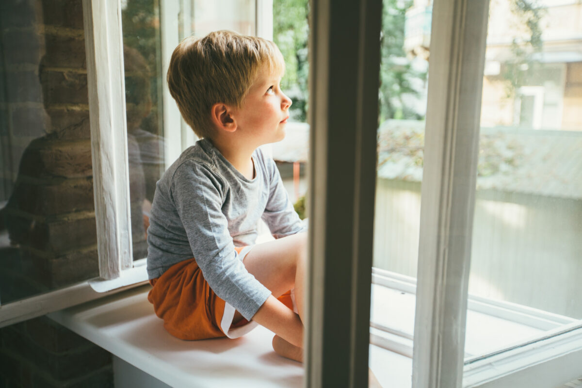 Looking out for kids: Docs say watch out for window fall potential ...